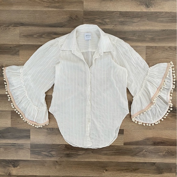 Misa Los Angeles | Tops | Misa Los Angeles Creammetallic Bell Sleeve ...